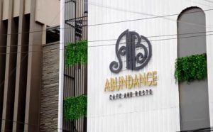 Mengenal Abundance Cafe & Resto Samarinda yang Klasik Elegan dan Ramah ...